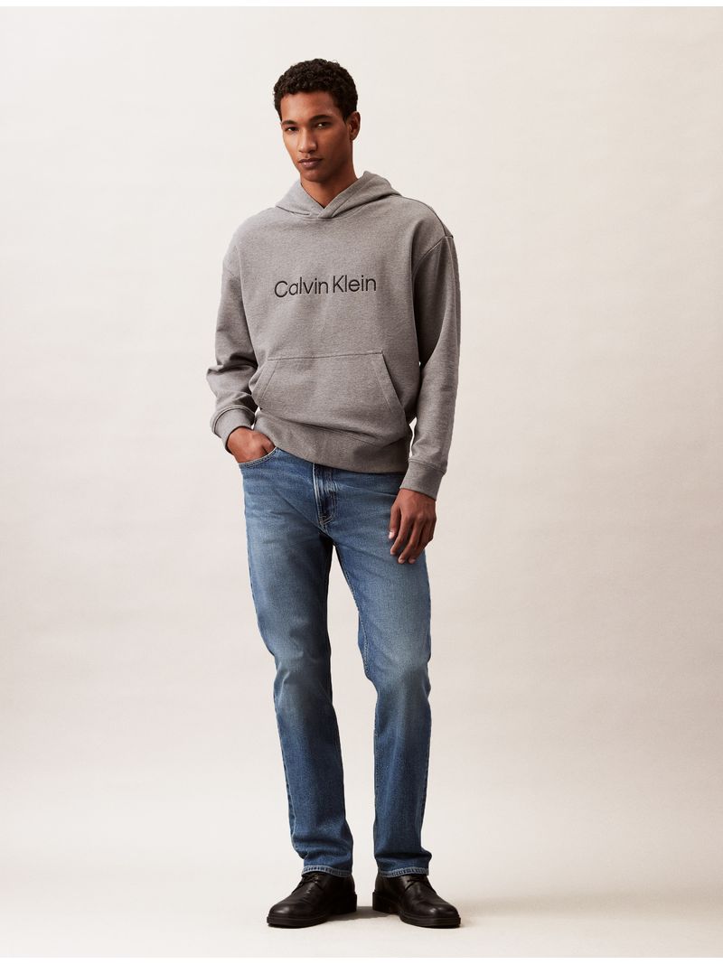 BUZO CON CAPUCHA Y LOGO BORDADO OVERSIZE BUZO CON CAPUCHA Y LOGO BORDADO OVERSIZE